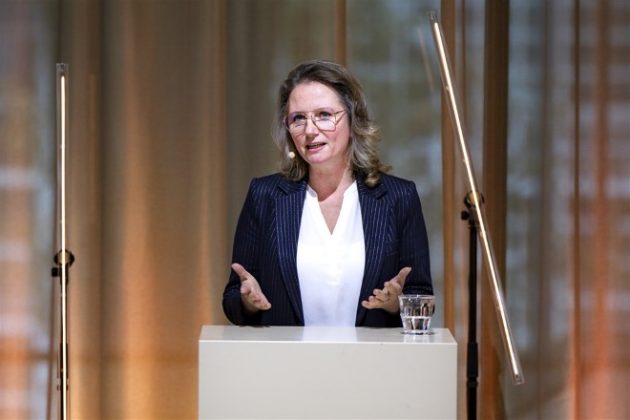 Fleur Agema wil 'heel graag' VWS-minister worden; dit zou ze als eerste ...